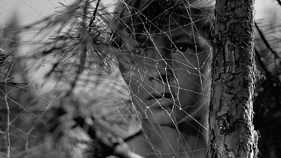 İvan'ın Çocukluğu (Ivanovo detstvo) - Bu Sinema kaçmaz diyorsan Mobilet ...