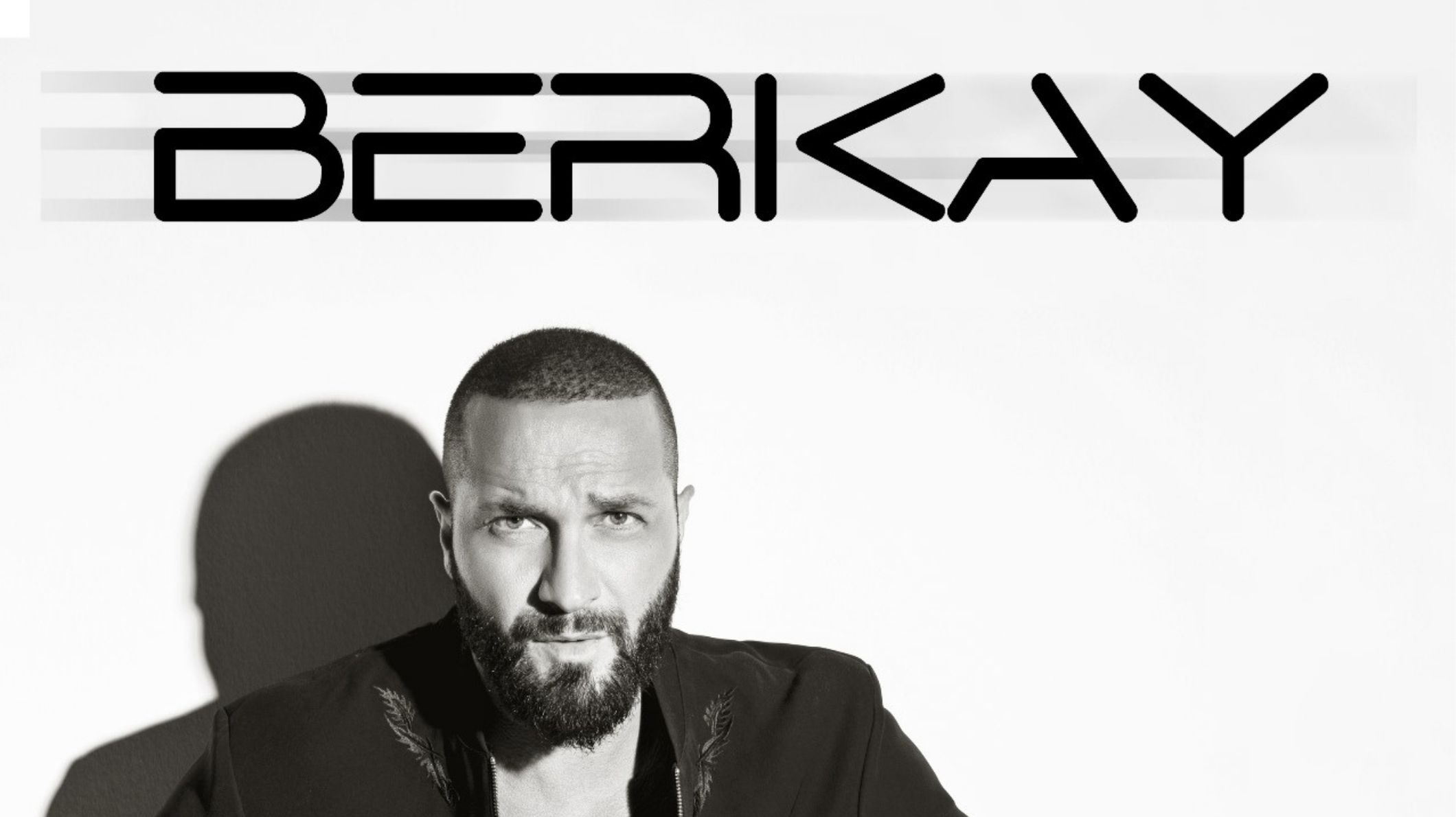 Berkay - Bu Müzik kaçmaz diyorsan Mobilet’te yerin hazır!